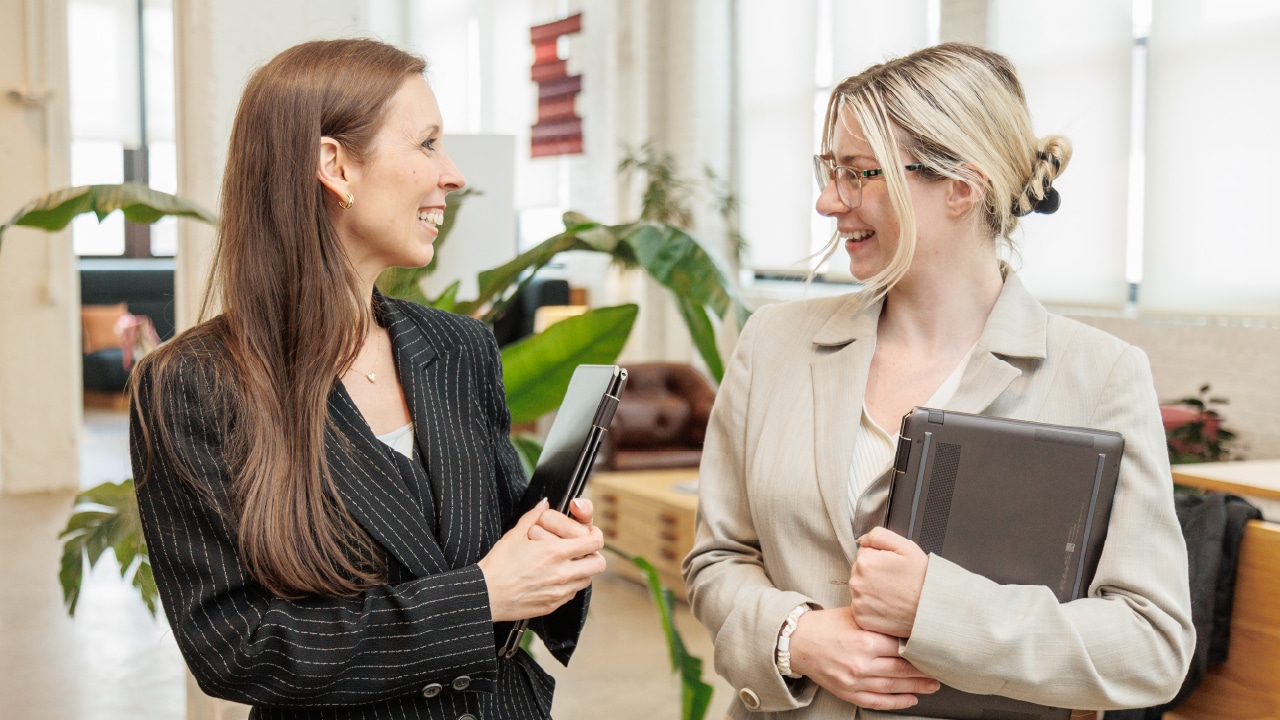 Employee Spotlights: Showcasing the Strengths and Achievements of Your ...